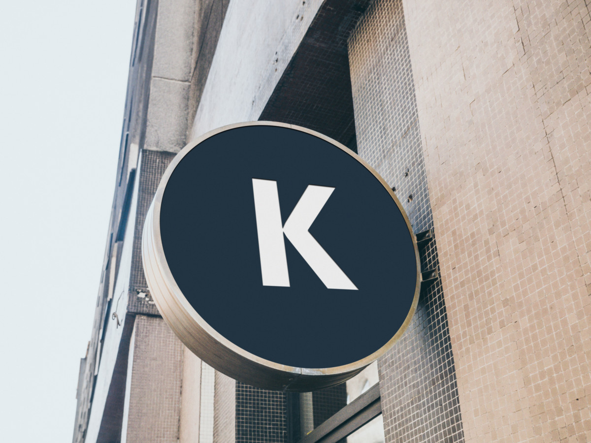 Circle Signage - Mockup Templates Images Vectors Fonts Design